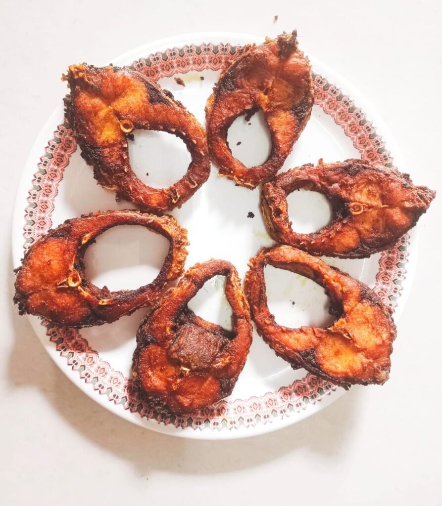 Rice with Rohu Fried Fish(2PC) - पास के घर का गरम खाना