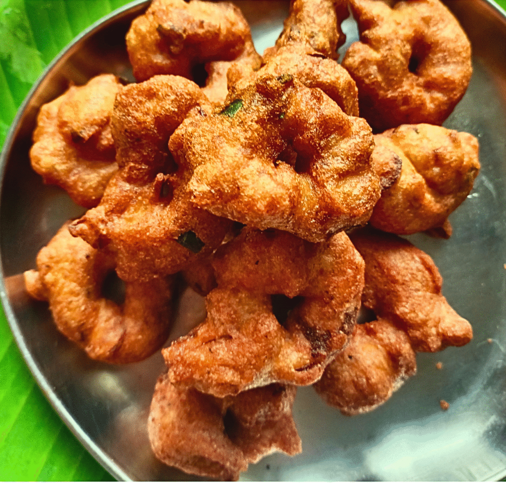 Biri Bara (Udad Daal Bada)(8 PC) with chutney - पास के घर का गरम खाना